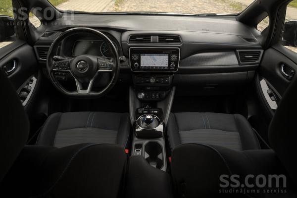 Black Nissan Leaf 2018 in Jelgava, with an engine capacity of 0.00 L and mileage of 0 thousand km for 9650 €, photo 6 on AUTOMOTO.COM.LV