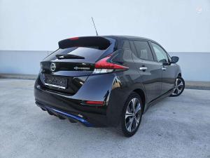Melns Nissan Leaf 2018 Kauņa, ar dzinēja tilpumu 0.00 L un nobraukumu 130 tūkst. km par 8650 €, foto 4 vietnē AUTOMOTO.COM.LV