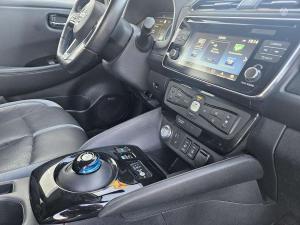 Melns Nissan Leaf 2018 Kauņa, ar dzinēja tilpumu 0.00 L un nobraukumu 130 tūkst. km par 8650 €, foto 10 vietnē AUTOMOTO.COM.LV