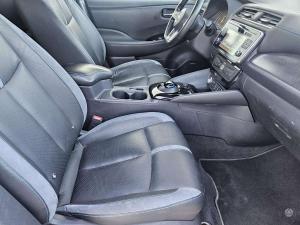 Melns Nissan Leaf 2018 Kauņa, ar dzinēja tilpumu 0.00 L un nobraukumu 130 tūkst. km par 8650 €, foto 14 vietnē AUTOMOTO.COM.LV