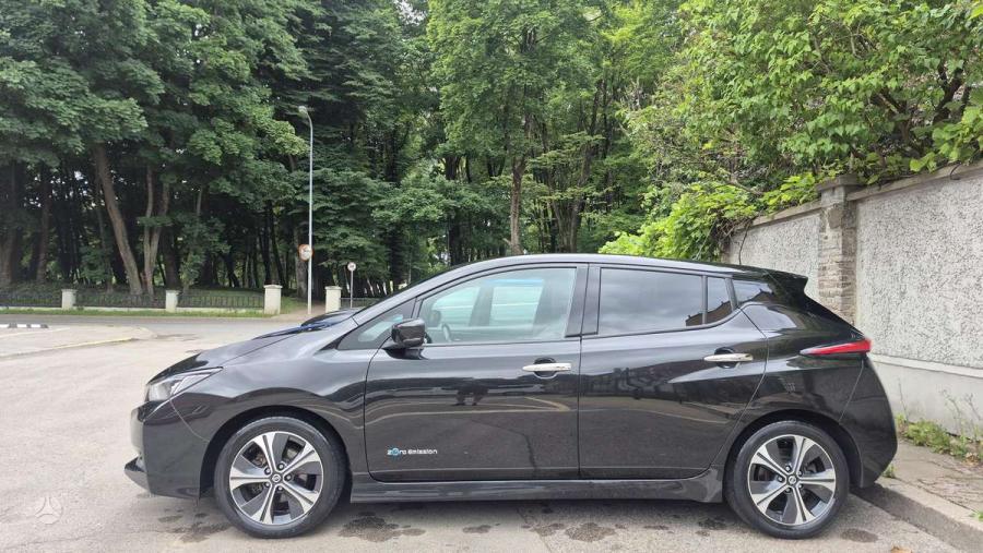 Melns Nissan Leaf 2018 Klaipėda, ar dzinēja tilpumu 0.00 L un nobraukumu 170 tūkst. km par 9999 €, foto 6 vietnē AUTOMOTO.COM.LV