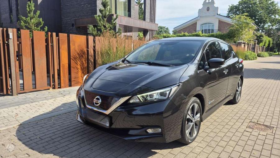 Melns Nissan Leaf 2018 Klaipėda, ar dzinēja tilpumu 0.00 L un nobraukumu 170 tūkst. km par 9999 €, foto 7 vietnē AUTOMOTO.COM.LV