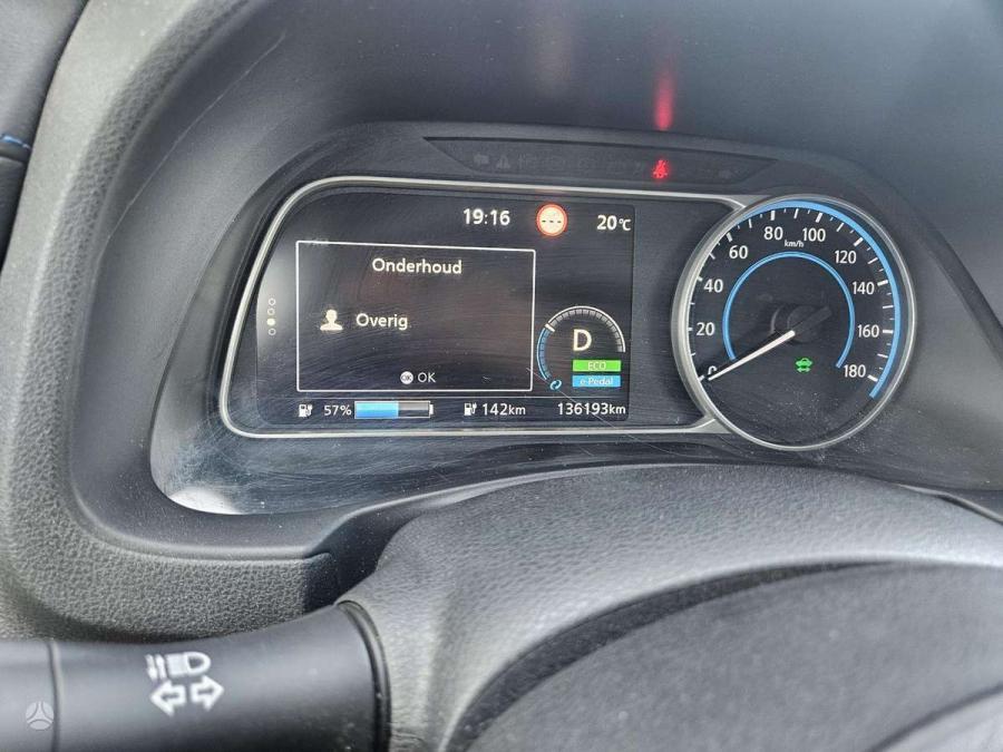 Black Nissan Leaf 2018 in Kaunas, with an engine capacity of 0.00 L and mileage of 130 thousand km for 8400 €, photo 22 on AUTOMOTO.COM.LV
