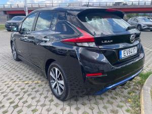 Melns Nissan Leaf 2018 Viļņa, ar dzinēja tilpumu 0.00 L un nobraukumu 160 tūkst. km par 9200 €, foto 8 vietnē AUTOMOTO.COM.LV