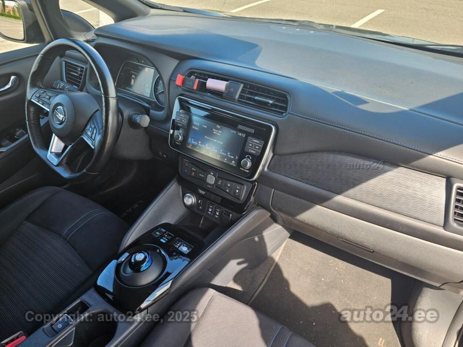 Melns Nissan Leaf 2019 Tallina, ar dzinēja tilpumu 0.00 L un nobraukumu 65 tūkst. km par 14500 €, foto 9 vietnē AUTOMOTO.COM.LV