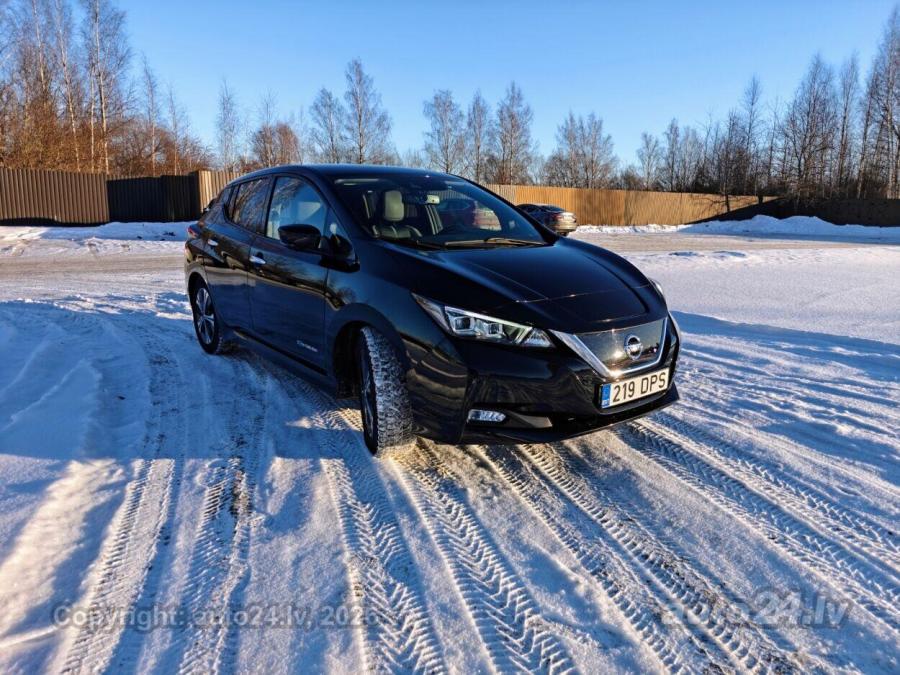 Melns Nissan Leaf 2019 Tartu, ar dzinēja tilpumu 0.00 L un nobraukumu 50 tūkst. km par 14500 €, foto 3 vietnē AUTOMOTO.COM.LV