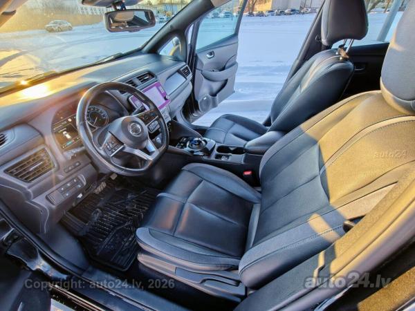 Black Nissan Leaf 2019 in Tartu, with an engine capacity of 0.00 L and mileage of 50 thousand km for 14500 €, photo 11 on AUTOMOTO.COM.LV