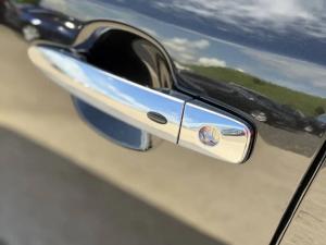 Black Nissan Leaf 2019 in Riga, with an engine capacity of 0.00 L and mileage of 67 thousand km for 11900 €, photo 17 on AUTOMOTO.COM.LV