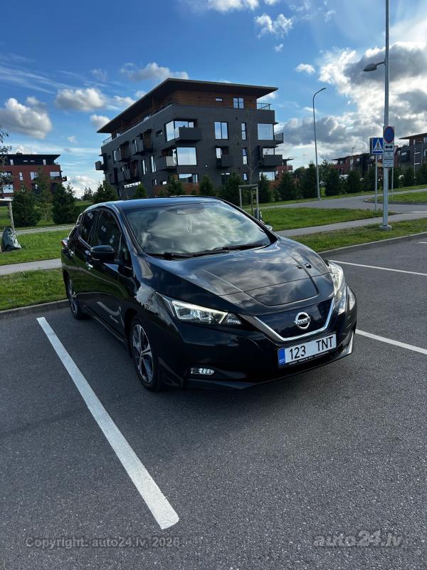 Melns Nissan Leaf 2019 Tallina, ar dzinēja tilpumu 0.00 L un nobraukumu 207 tūkst. km par 890 €, foto 1 vietnē AUTOMOTO.COM.LV