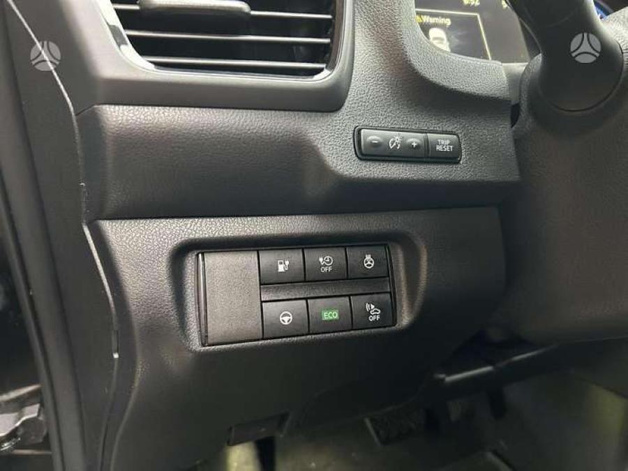 Black Nissan Leaf 2019 in Vilnius, with an engine capacity of 0.00 L and mileage of 81 thousand km for 12550 €, photo 10 on AUTOMOTO.COM.LV