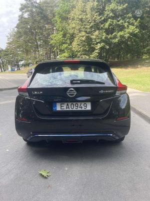 Black Nissan Leaf 2019 in Kaunas, with an engine capacity of 0.00 L and mileage of 68 thousand km for 10500 €, photo 9 on AUTOMOTO.COM.LV