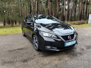 Melns Nissan Leaf 2020 Rīga, ar dzinēja tilpumu 2.00 L un nobraukumu 44 tūkst. km par 15200 €, foto 2 vietnē AUTOMOTO.COM.LV