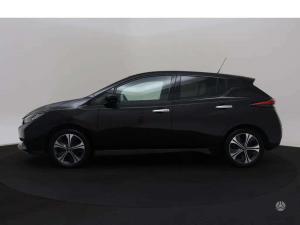 Melns Nissan Leaf 2020 Viļņa, ar dzinēja tilpumu 0.00 L un nobraukumu 102 tūkst. km par 12700 €, foto 6 vietnē AUTOMOTO.COM.LV