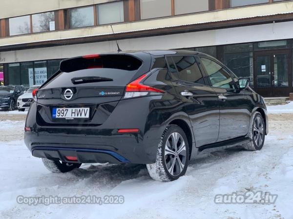 Black Nissan Leaf 2020 in Tallinn, with an engine capacity of 0.00 L and mileage of 45 thousand km for 14900 €, photo 3 on AUTOMOTO.COM.LV