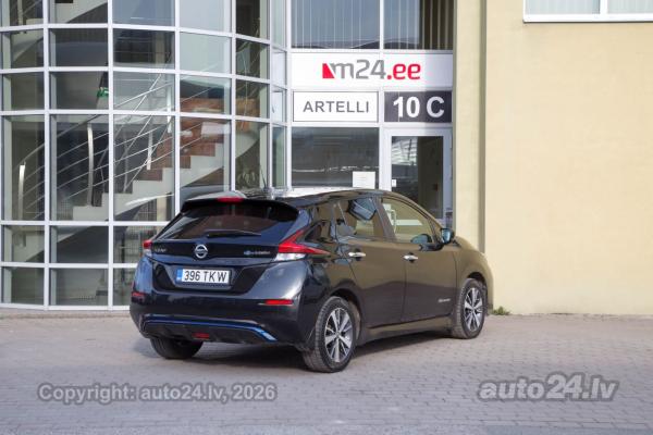 Black Nissan Leaf 2020 in Tallinn, with an engine capacity of 0.00 L and mileage of 256 thousand km for 7990 €, photo 7 on AUTOMOTO.COM.LV