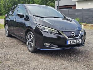 Black Nissan Leaf 2020 in Vilnius, with an engine capacity of 0.00 L and mileage of 140 thousand km for 13500 €, photo 7 on AUTOMOTO.COM.LV