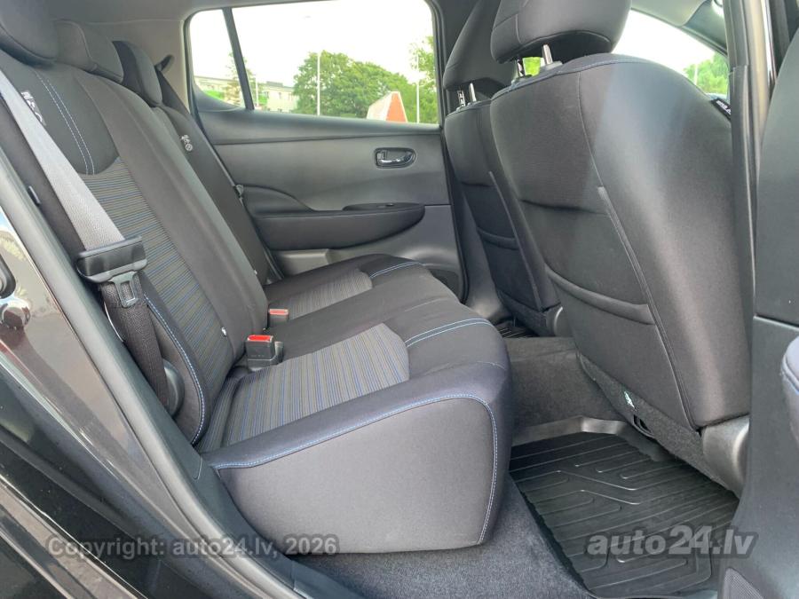 Black Nissan Leaf 2020 in Tallinn, with an engine capacity of 0.00 L and mileage of 27 thousand km for 15500 €, photo 12 on AUTOMOTO.COM.LV