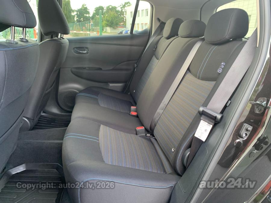 Black Nissan Leaf 2020 in Tallinn, with an engine capacity of 0.00 L and mileage of 27 thousand km for 15500 €, photo 13 on AUTOMOTO.COM.LV