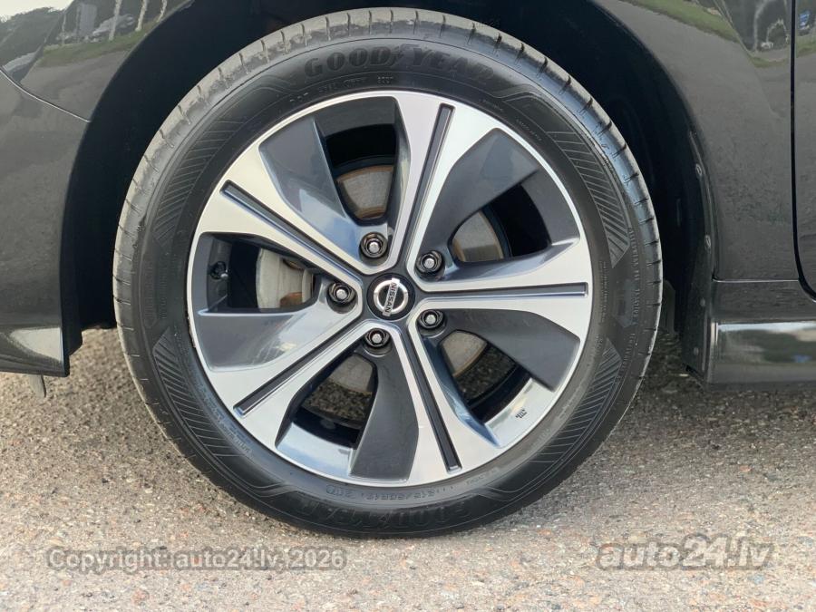 Black Nissan Leaf 2020 in Tallinn, with an engine capacity of 0.00 L and mileage of 27 thousand km for 15500 €, photo 24 on AUTOMOTO.COM.LV