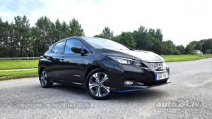 Black Nissan Leaf 2020 in Valga, with an engine capacity of 0.00 L and mileage of 84 thousand km for 16990 €, photo 3 on AUTOMOTO.COM.LV