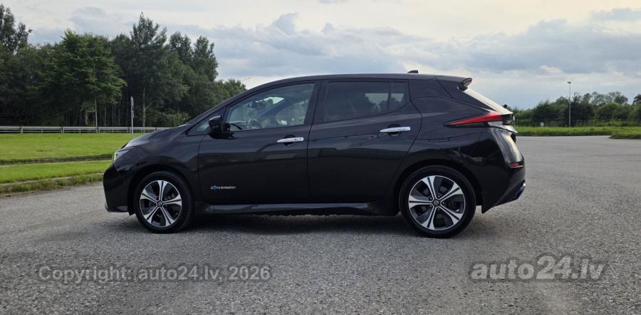 Black Nissan Leaf 2020 in Valga, with an engine capacity of 0.00 L and mileage of 84 thousand km for 16990 €, photo 9 on AUTOMOTO.COM.LV