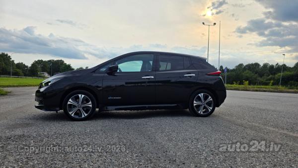 Black Nissan Leaf 2020 in Valga, with an engine capacity of 0.00 L and mileage of 84 thousand km for 16990 €, photo 9 on AUTOMOTO.COM.LV
