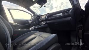 Black Nissan Leaf 2020 in Valga, with an engine capacity of 0.00 L and mileage of 84 thousand km for 16990 €, photo 14 on AUTOMOTO.COM.LV