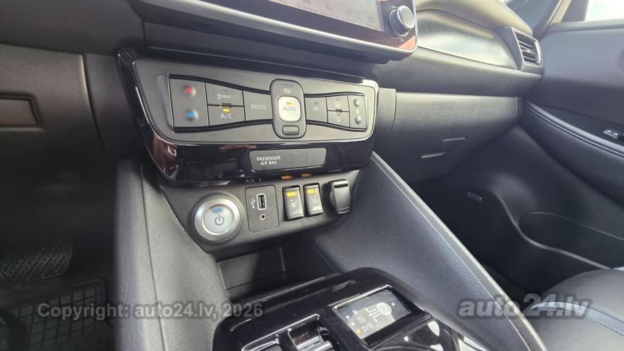 Black Nissan Leaf 2020 in Valga, with an engine capacity of 0.00 L and mileage of 84 thousand km for 16990 €, photo 25 on AUTOMOTO.COM.LV