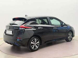 Melns Nissan Leaf 2020 Panevēža, ar dzinēja tilpumu 0.00 L un nobraukumu 62 tūkst. km par 11990 €, foto 9 vietnē AUTOMOTO.COM.LV