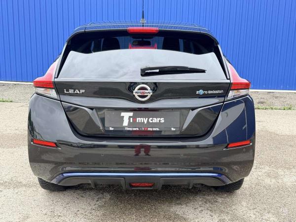 Melns Nissan Leaf 2020 Kauņa, ar dzinēja tilpumu 0.00 L un nobraukumu 88 tūkst. km par 14500 €, foto 5 vietnē AUTOMOTO.COM.LV