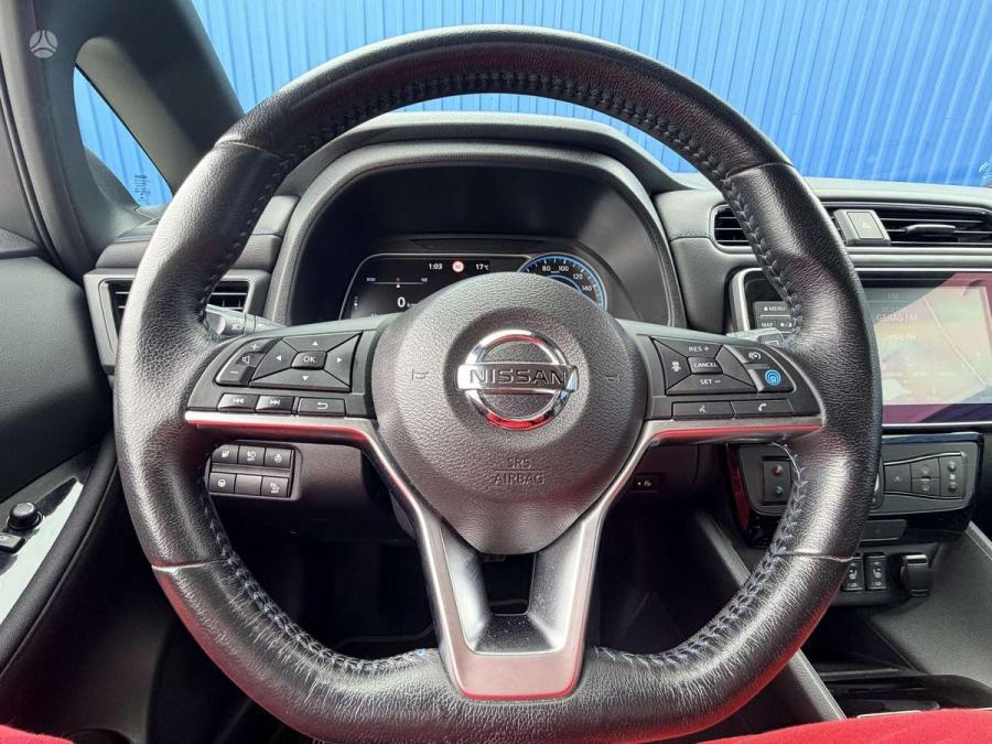 Black Nissan Leaf 2020 in Kaunas, with an engine capacity of 0.00 L and mileage of 88 thousand km for 14500 €, photo 14 on AUTOMOTO.COM.LV
