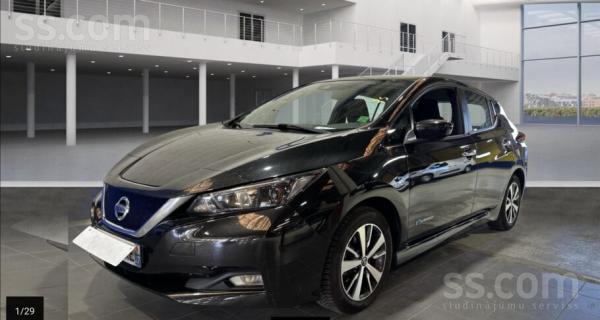 Melns Nissan Leaf 2020 Rīga, ar dzinēja tilpumu 0.00 L un nobraukumu 125 tūkst. km par 13990 €, foto 1 vietnē AUTOMOTO.COM.LV