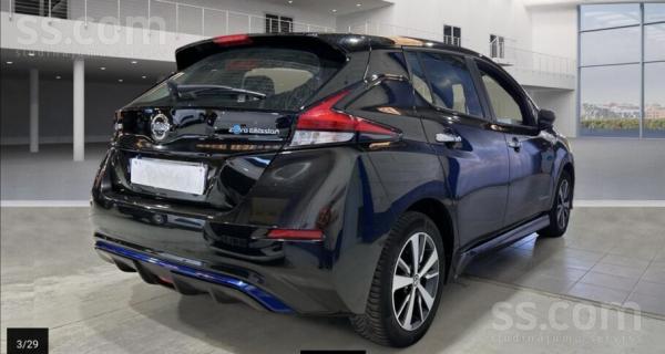 Melns Nissan Leaf 2020 Rīga, ar dzinēja tilpumu 0.00 L un nobraukumu 125 tūkst. km par 13990 €, foto 4 vietnē AUTOMOTO.COM.LV