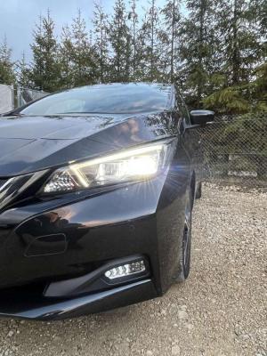 Melns Nissan Leaf 2021 Kauņa, ar dzinēja tilpumu 0.00 L un nobraukumu 126 tūkst. km par 8550 €, foto 4 vietnē AUTOMOTO.COM.LV