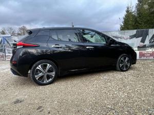 Melns Nissan Leaf 2021 Kauņa, ar dzinēja tilpumu 0.00 L un nobraukumu 126 tūkst. km par 8550 €, foto 5 vietnē AUTOMOTO.COM.LV