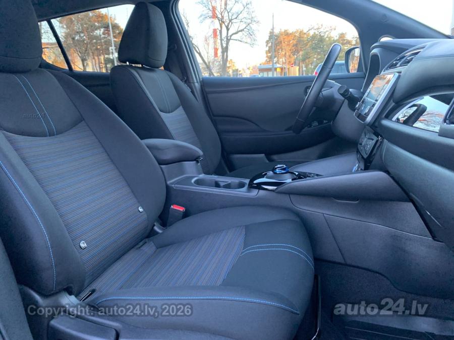 Melns Nissan Leaf 2021 Tallina, ar dzinēja tilpumu 0.00 L un nobraukumu 52 tūkst. km par 15400 €, foto 14 vietnē AUTOMOTO.COM.LV