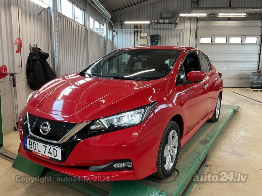 Melns Nissan Leaf 2021 Tallina, ar dzinēja tilpumu 0.00 L un nobraukumu 52 tūkst. km par 15400 €, foto 28 vietnē AUTOMOTO.COM.LV