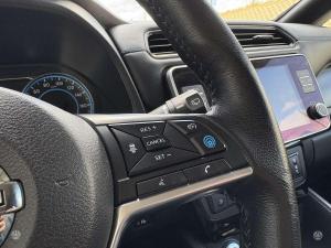 Black Nissan Leaf 2021 in Vilnius, with an engine capacity of 0.00 L and mileage of 120 thousand km for 14999 €, photo 9 on AUTOMOTO.COM.LV
