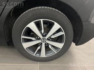 Black Nissan Leaf 2021 in Riga, with an engine capacity of 0.00 L and mileage of 40 thousand km for 15990 €, photo 11 on AUTOMOTO.COM.LV