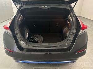 Black Nissan Leaf 2021 in Riga, with an engine capacity of 0.00 L and mileage of 40 thousand km for 15990 €, photo 13 on AUTOMOTO.COM.LV