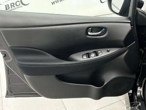 Black Nissan Leaf 2021 in Vilnius, with an engine capacity of 0.00 L and mileage of 46 thousand km for 12500 €, photo 12 on AUTOMOTO.COM.LV