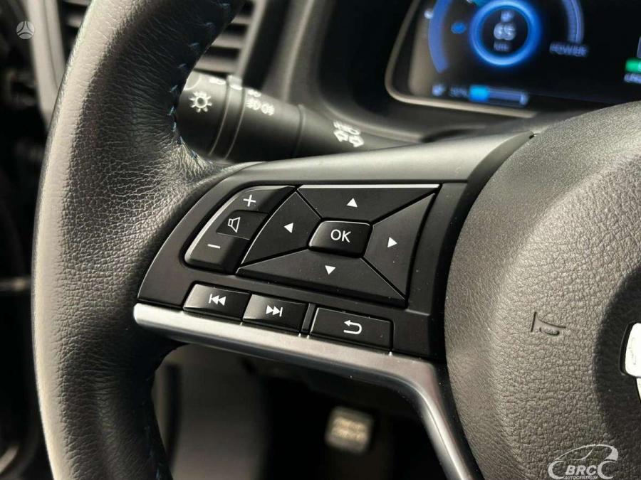 Black Nissan Leaf 2021 in Vilnius, with an engine capacity of 0.00 L and mileage of 46 thousand km for 12500 €, photo 14 on AUTOMOTO.COM.LV