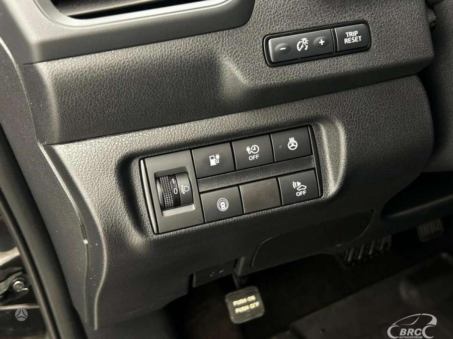 Black Nissan Leaf 2021 in Vilnius, with an engine capacity of 0.00 L and mileage of 46 thousand km for 12500 €, photo 17 on AUTOMOTO.COM.LV