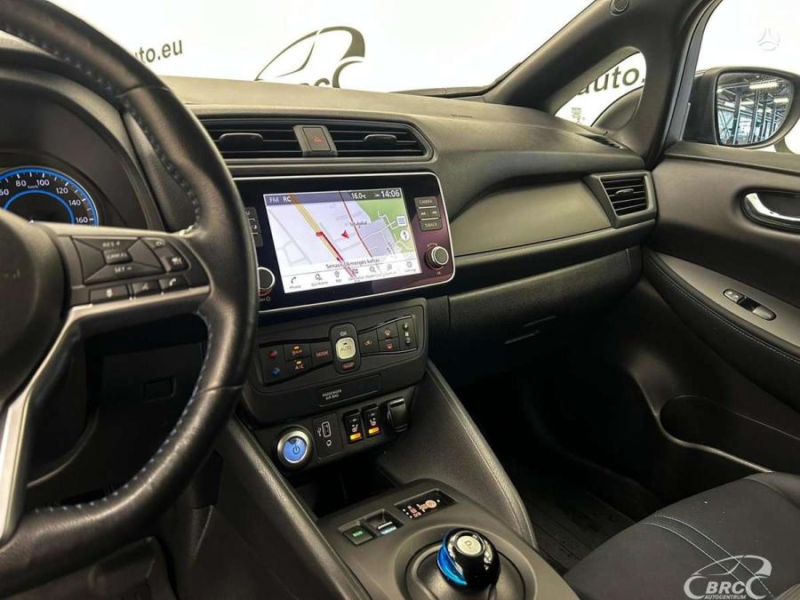 Black Nissan Leaf 2021 in Vilnius, with an engine capacity of 0.00 L and mileage of 46 thousand km for 12500 €, photo 18 on AUTOMOTO.COM.LV