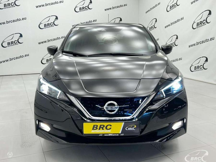 Black Nissan Leaf 2021 in Vilnius, with an engine capacity of 0.00 L and mileage of 46 thousand km for 12500 €, photo 26 on AUTOMOTO.COM.LV