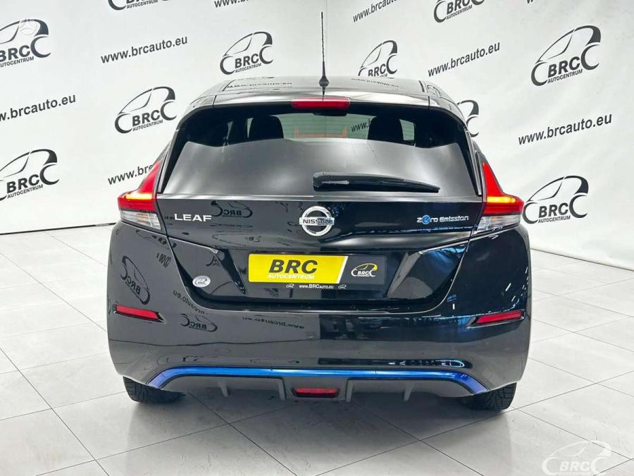 Black Nissan Leaf 2021 in Vilnius, with an engine capacity of 0.00 L and mileage of 46 thousand km for 12500 €, photo 27 on AUTOMOTO.COM.LV