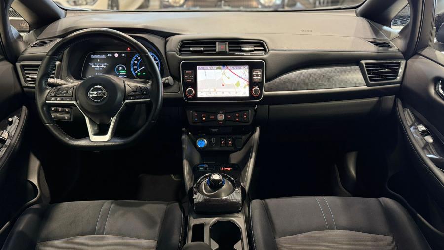 Melns Nissan Leaf 2021 Rīga, ar dzinēja tilpumu 0.00 L un nobraukumu 40 tūkst. km par 15990 €, foto 11 vietnē AUTOMOTO.COM.LV