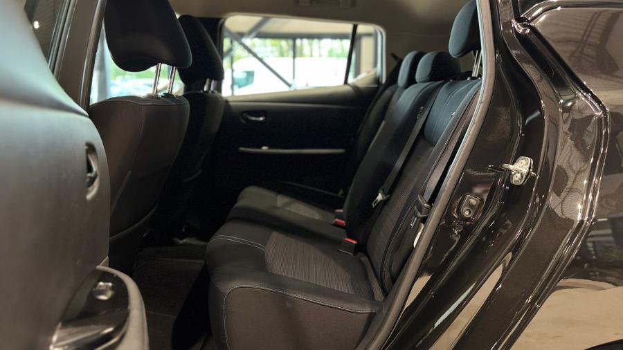 Melns Nissan Leaf 2021 Rīga, ar dzinēja tilpumu 0.00 L un nobraukumu 40 tūkst. km par 15990 €, foto 20 vietnē AUTOMOTO.COM.LV