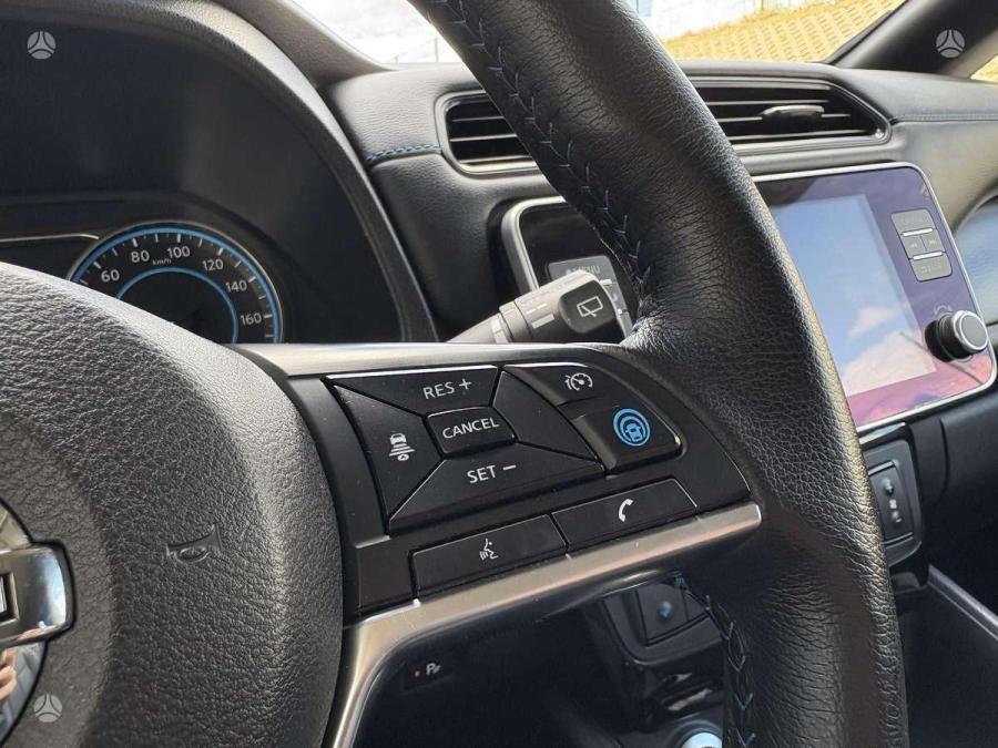 Melns Nissan Leaf 2021 Viļņa, ar dzinēja tilpumu 0.00 L un nobraukumu 122 tūkst. km par 13800 €, foto 9 vietnē AUTOMOTO.COM.LV