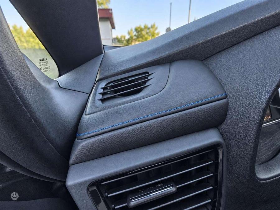 Black Nissan Leaf 2021 in Vilnius, with an engine capacity of 0.00 L and mileage of 75 thousand km for 15000 €, photo 11 on AUTOMOTO.COM.LV